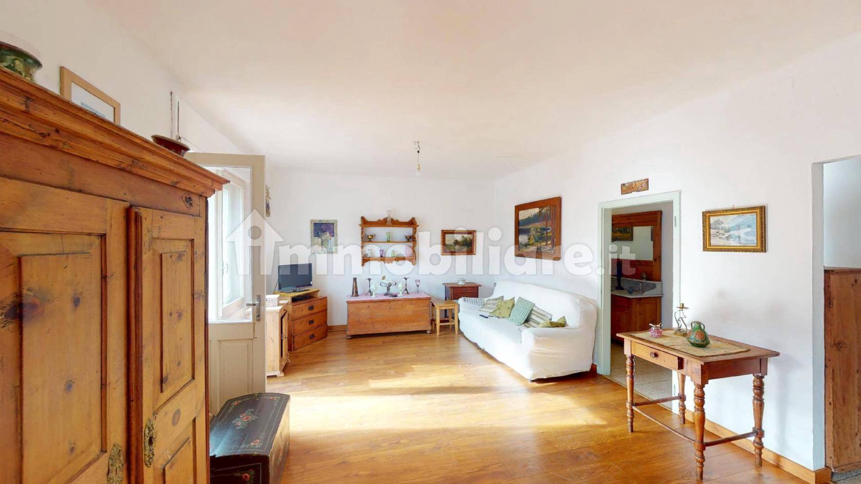 Appartamento via Dante Alighieri, Centro, Tarvisio