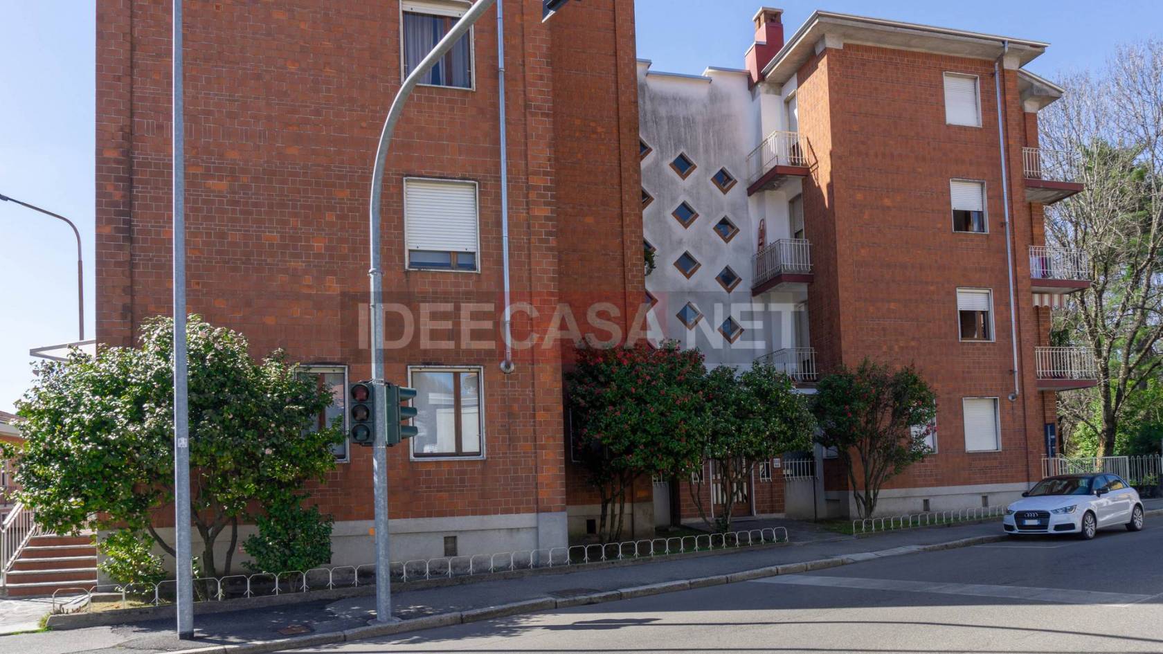 Quadrilocale via Novara 126, Centro, Romagnano Sesia