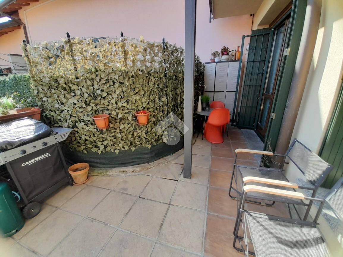 Trilocale via Giuseppe Verdi 7, Centro, Lurago d'Erba