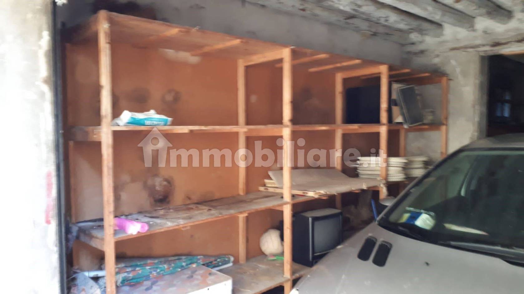 Garage - Box in Vendita