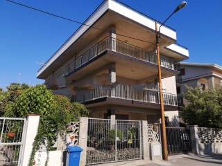 Case in vendita in Via Calabria, Monasterace - Immobiliare.it
