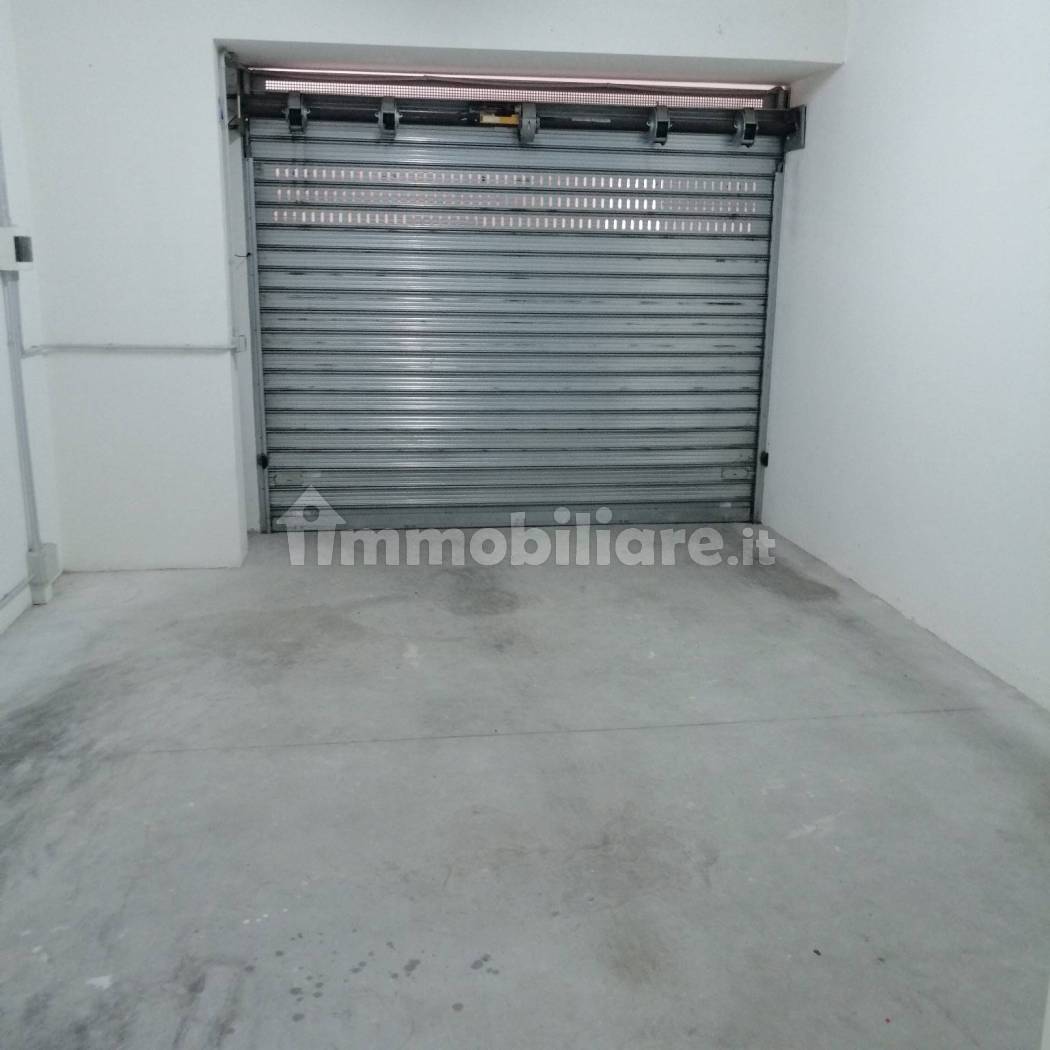 Garage - Box in Vendita