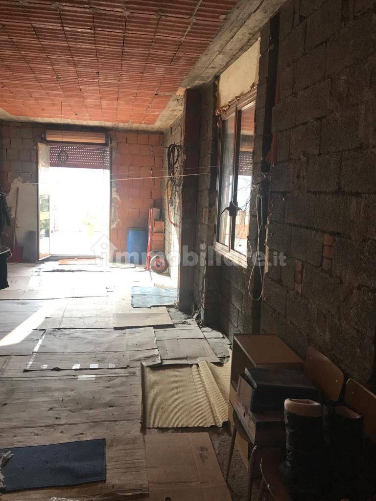 Appartamento via Stelvio 54, Centro, Chiuro