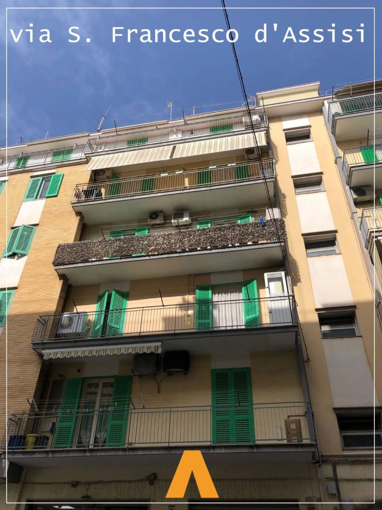 Trilocale via San Francesco d&#x27;Assisi 92, Molfetta