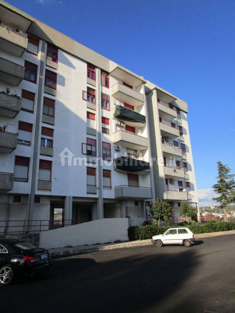 Quadrilocale secondo piano, Statte