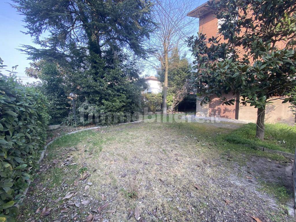 Vendita Villa plurifamiliare San Felice sul Panaro. Buono stato, posto ...