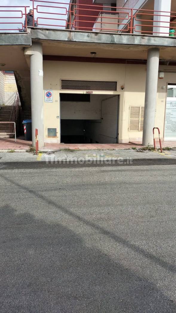 Garage - Box in Vendita