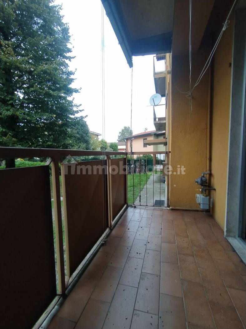 Bilocale buono stato, piano rialzato, Centro, Casalpusterlengo