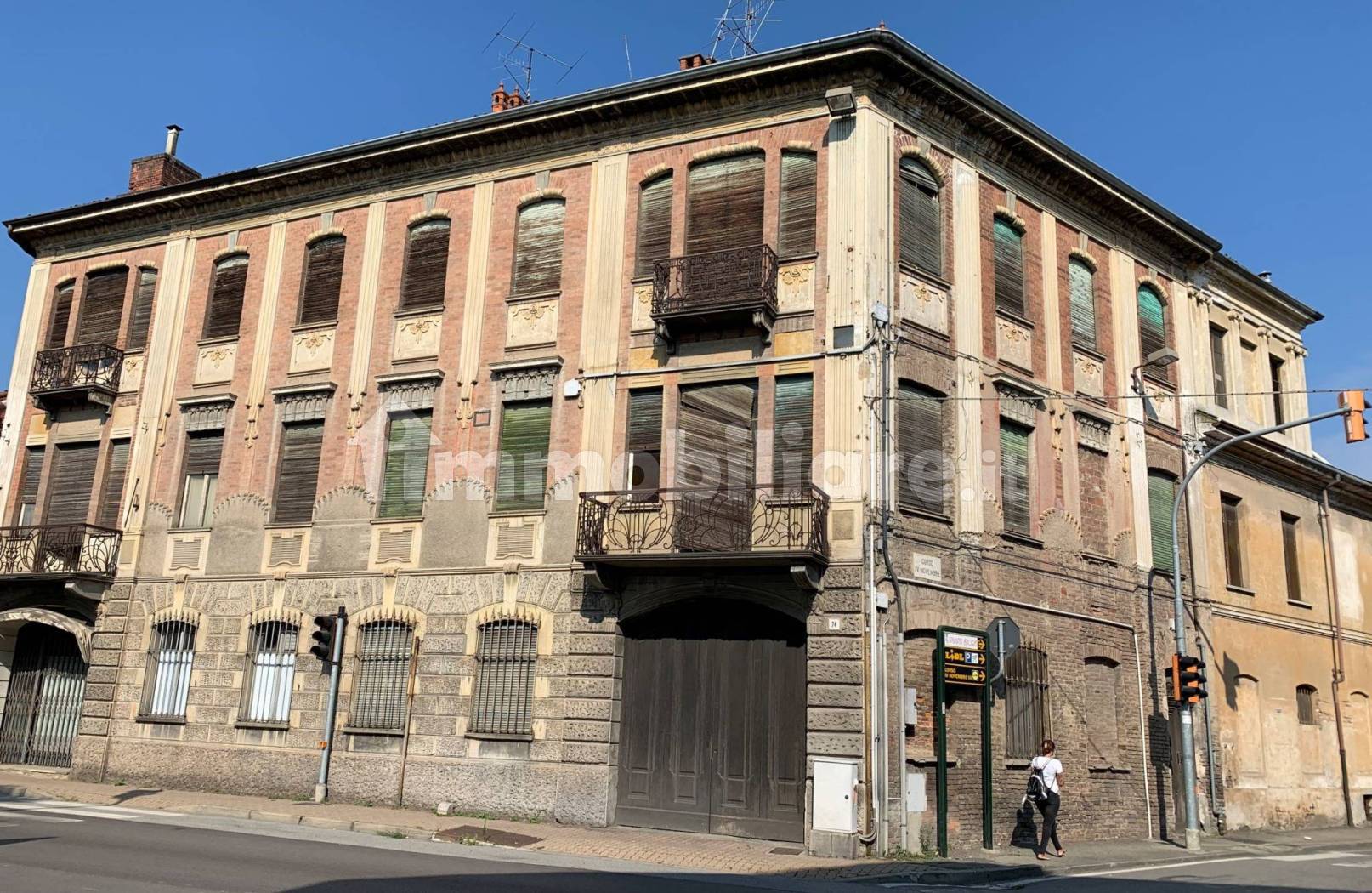 Bilocale via Cuneo 74, Centro, Bra