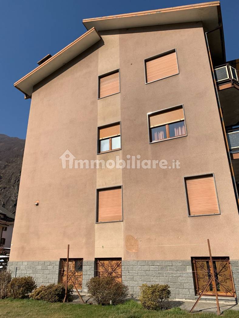 Trilocale buono stato, secondo piano, Villadossola