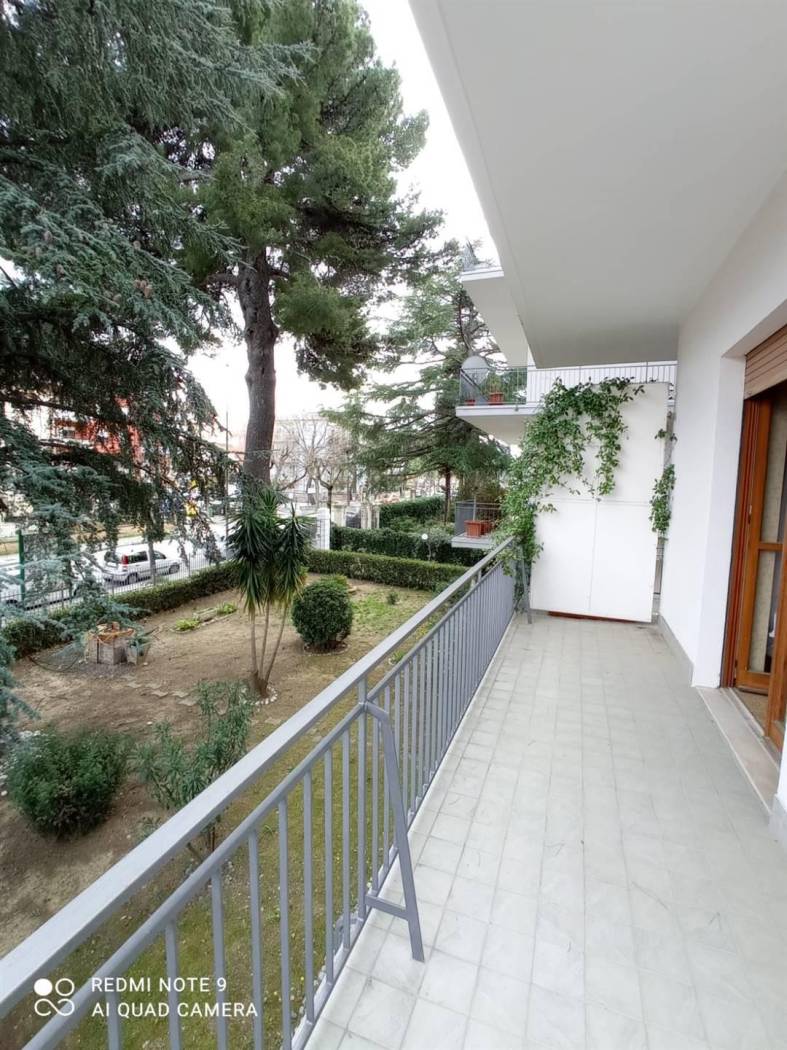 Trilocale viale Cappuccini, Centro, Lanciano