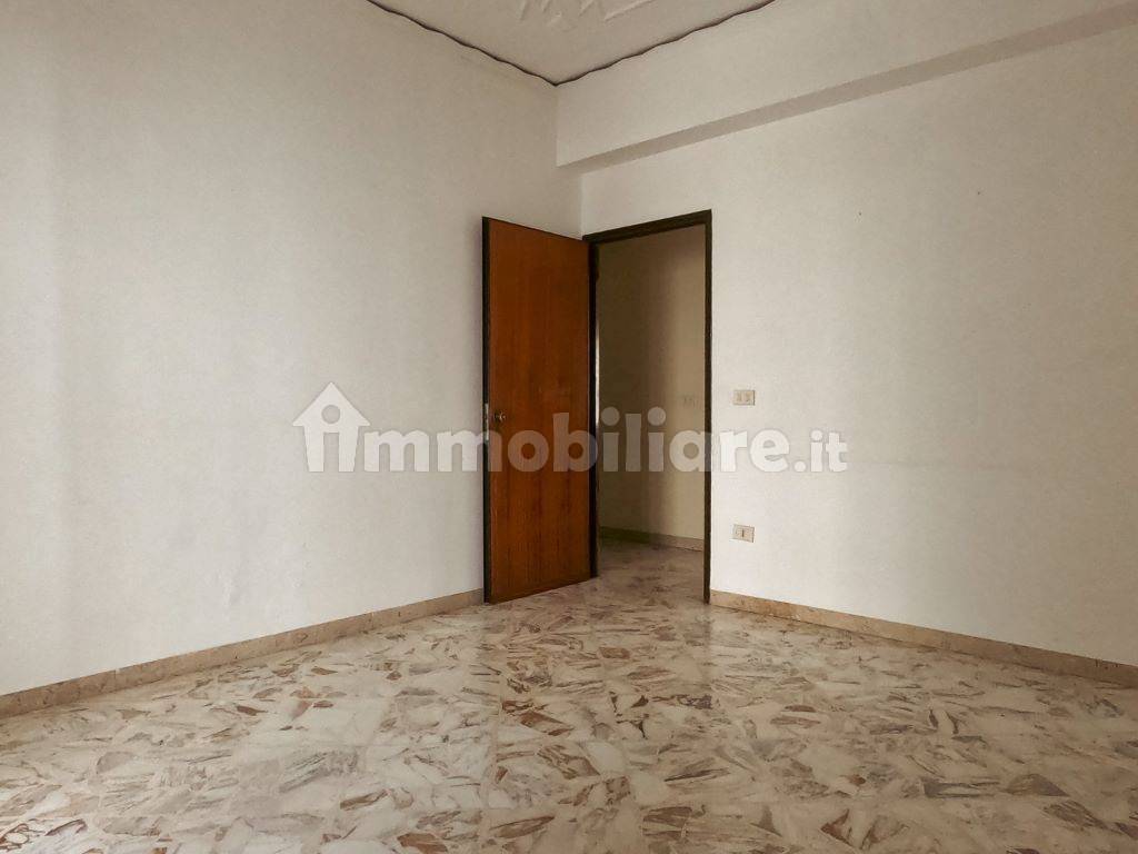 Trilocale via Santa Marta 316, Gonzaga, Messina