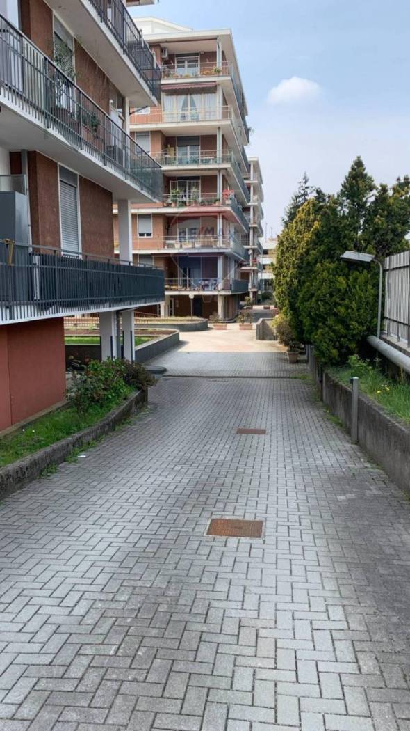 Garage - Box in Vendita