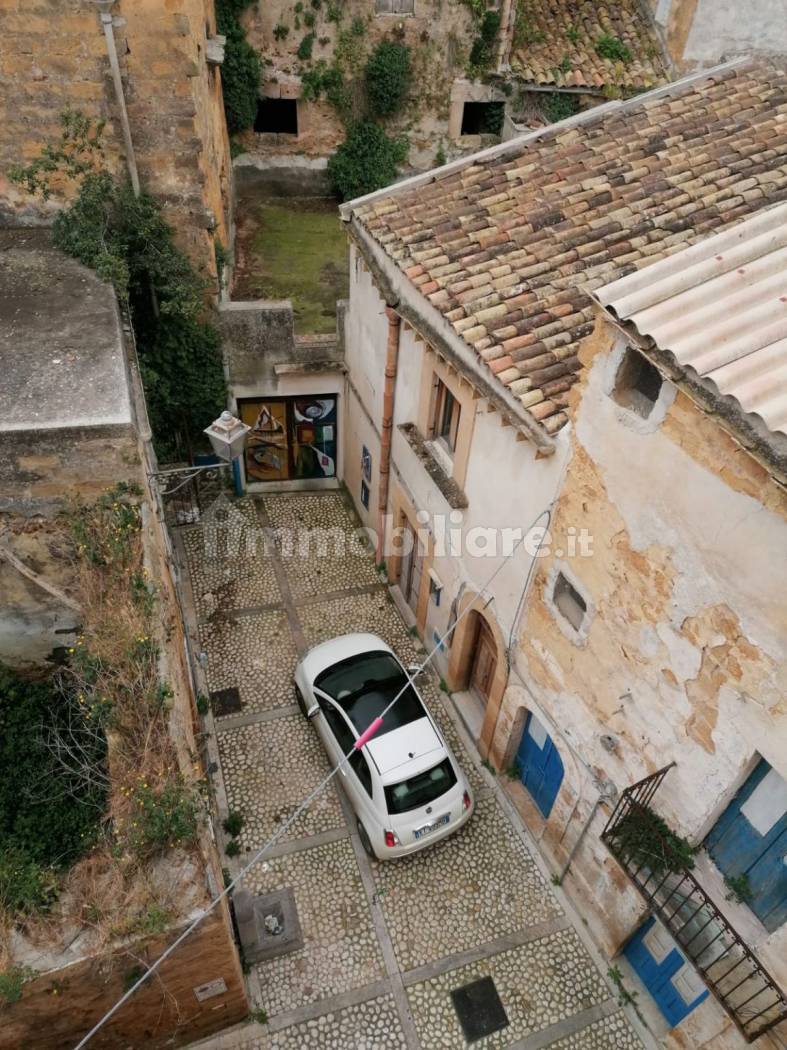 Appartamento vicolo Saraceno, Sambuca di Sicilia