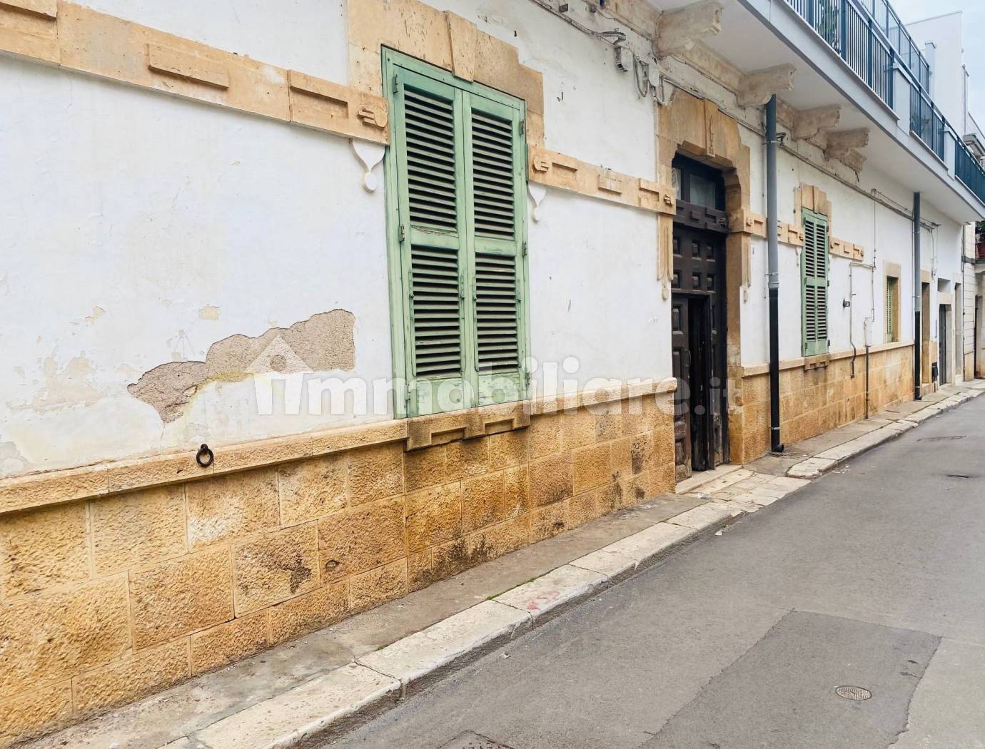 Appartamento via Francesco Flora 8, Centro, Toritto