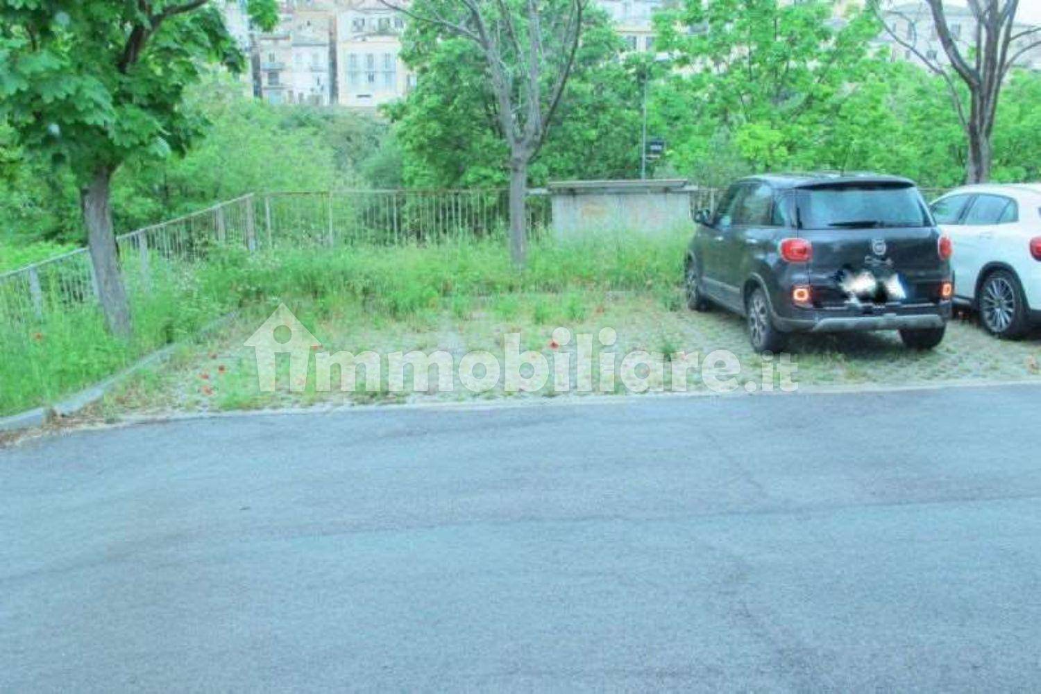 Garage - Box in Vendita