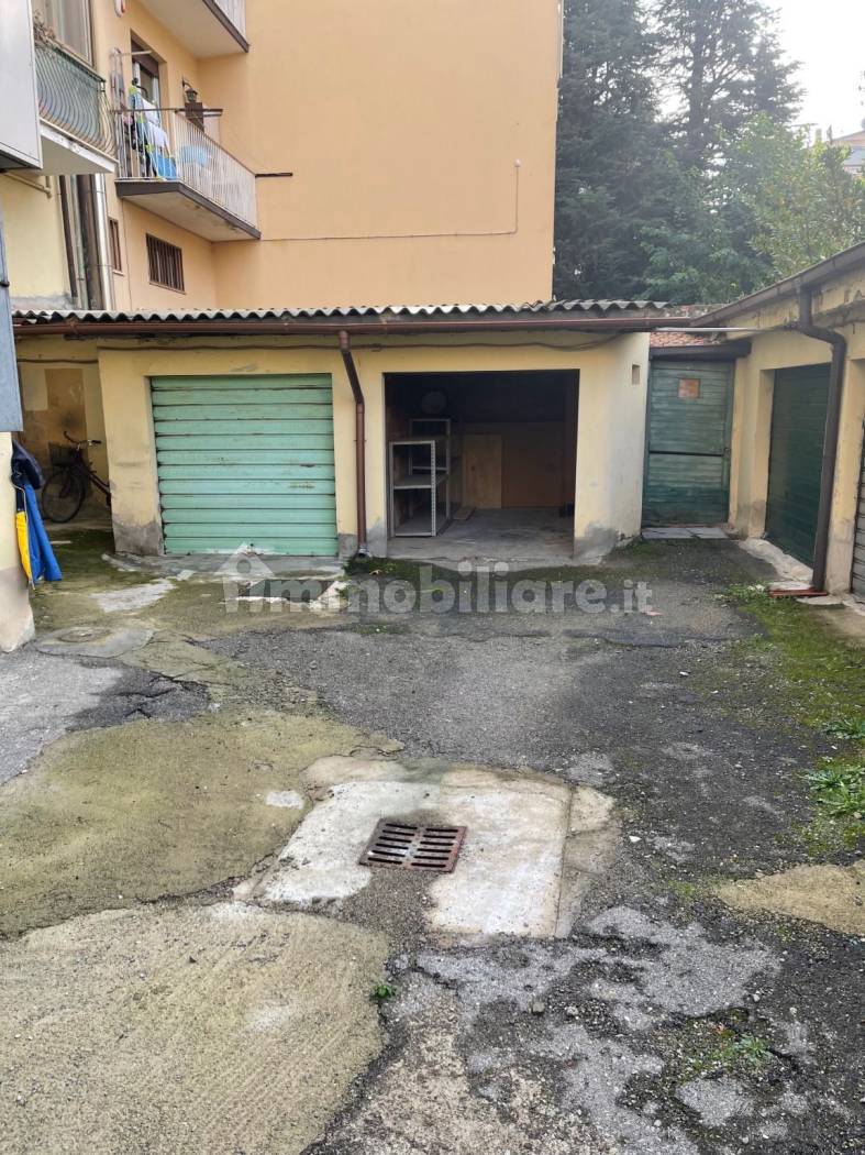 Garage - Box in Vendita