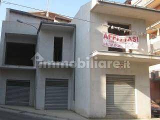 Palazzo - Edificio in Vendita