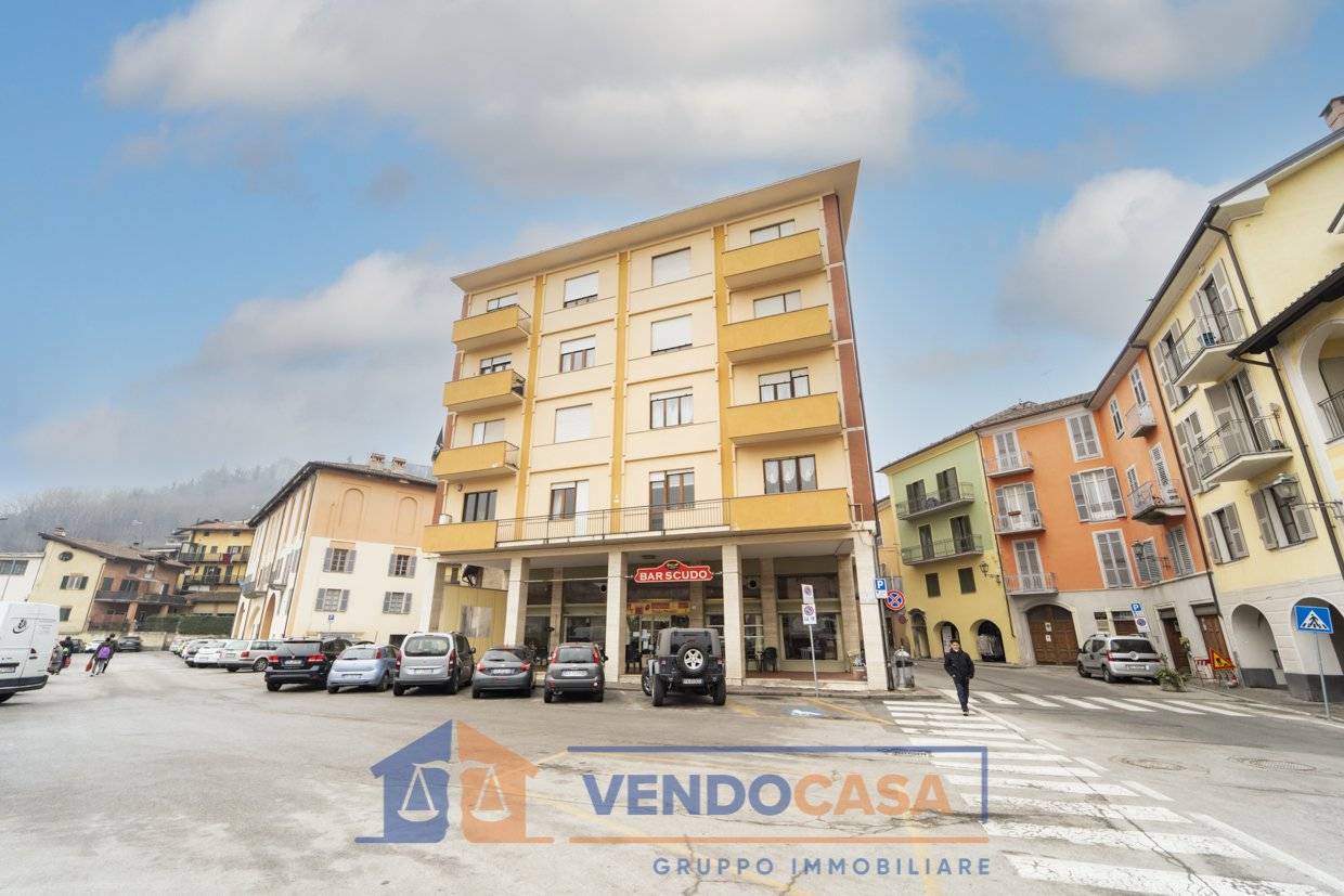 Trilocale via Giovanni Battista Beccaria 30, Breo, Mondovì