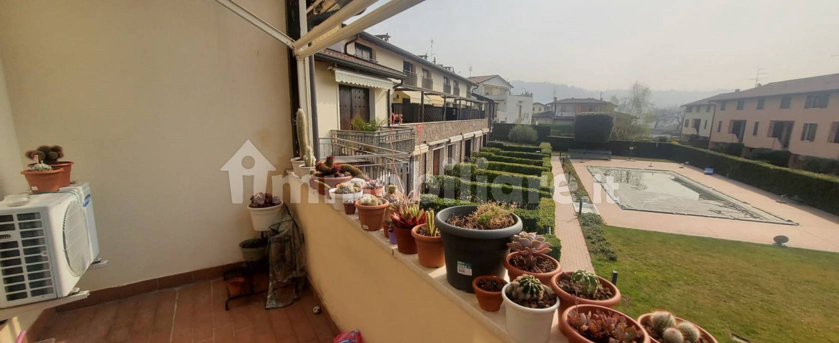 Appartamento via DELLA PACE SNC, Garda