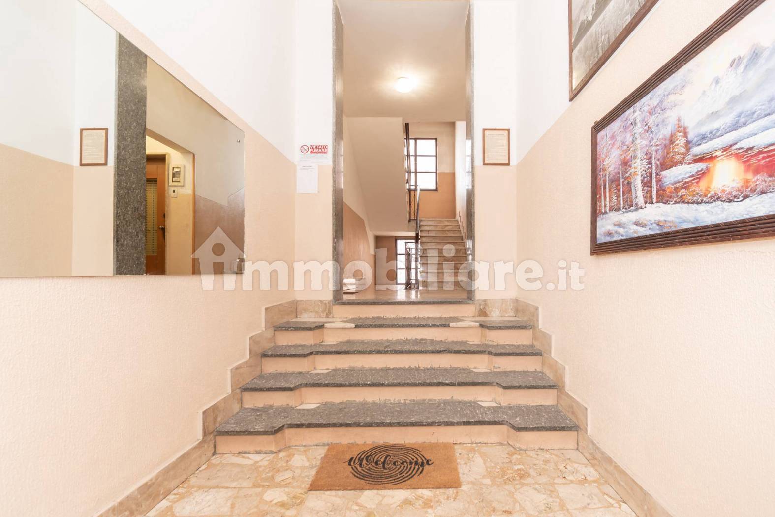 Trilocale via Pietro Pianeri 10, Centro, Lograto