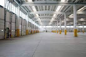 Capannone in Vendita