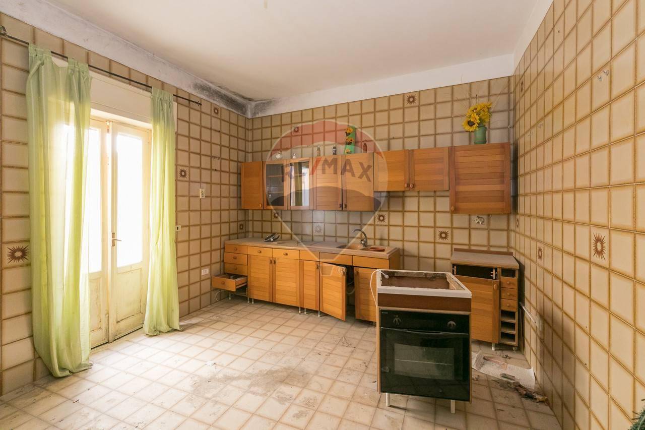 Quadrilocale via Scipione l&#x27;Africano 9, Belvedere - Tremmilia, Siracusa