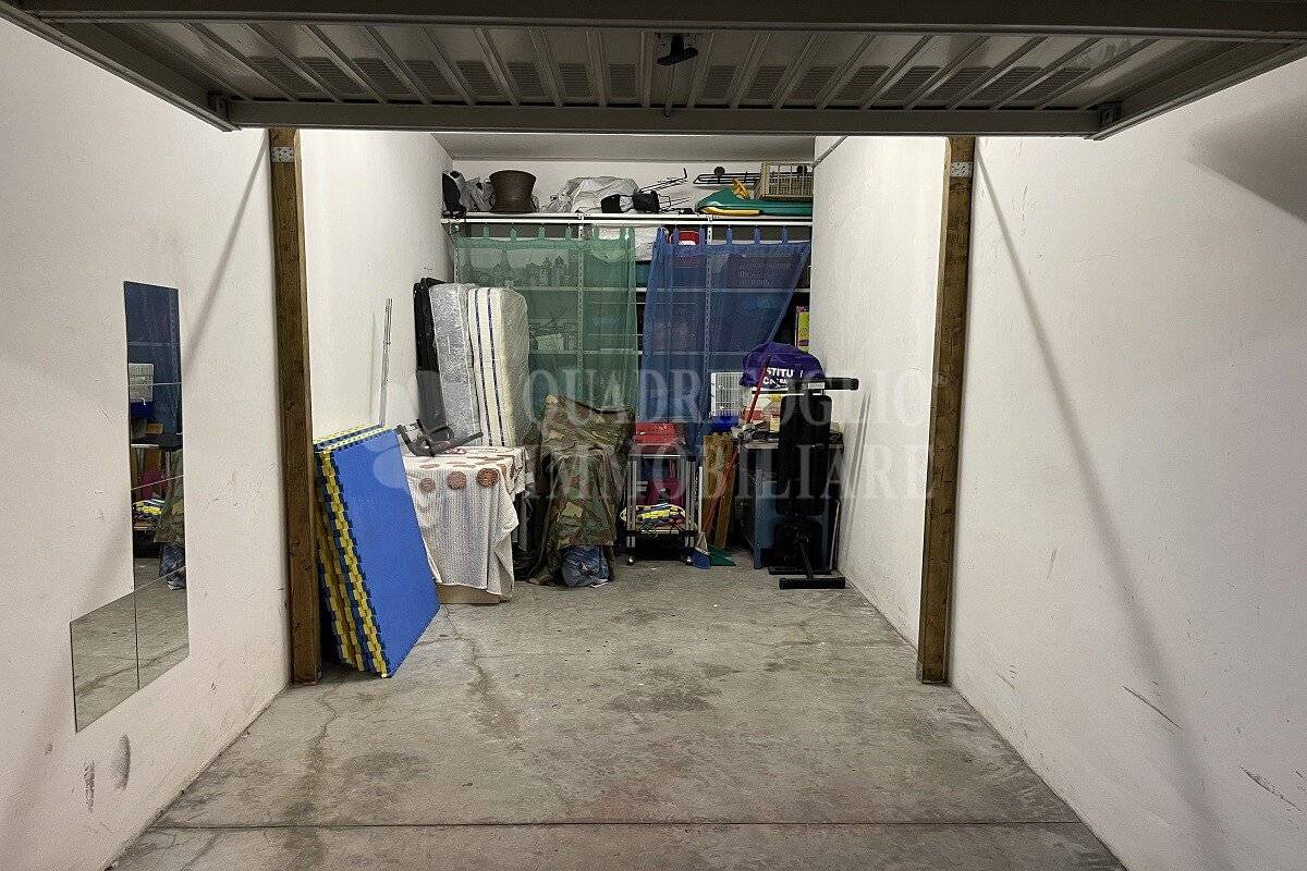 Garage - Box in Vendita