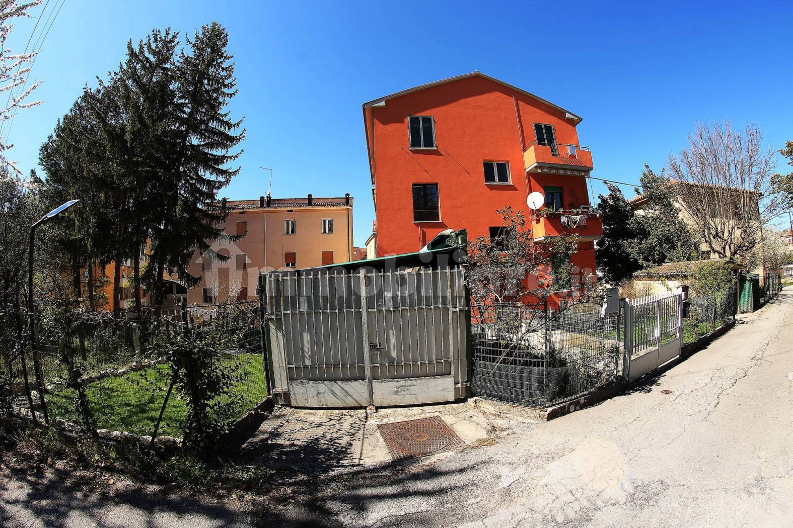 Quadrilocale via Nestore Zacchilli 13, Centro, Fabriano