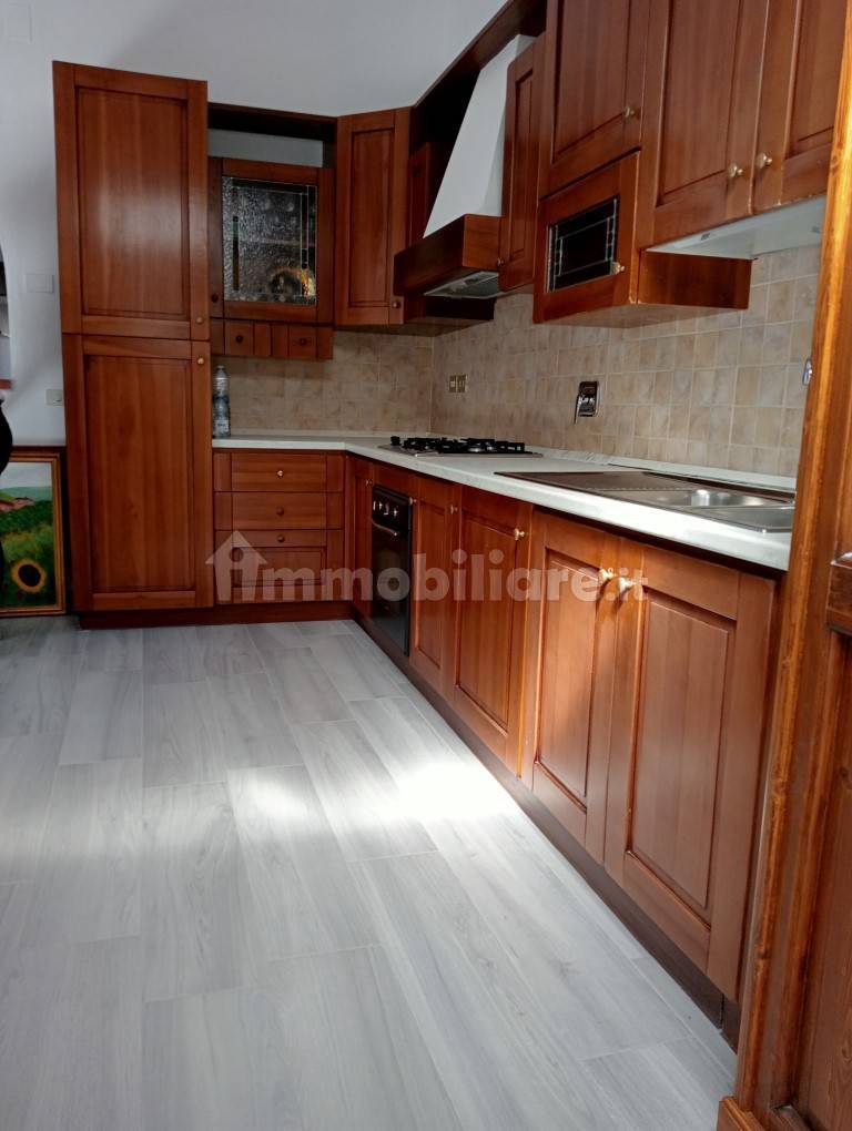 Quadrilocale via Guglielmo Oberdan, Centro, Bucine