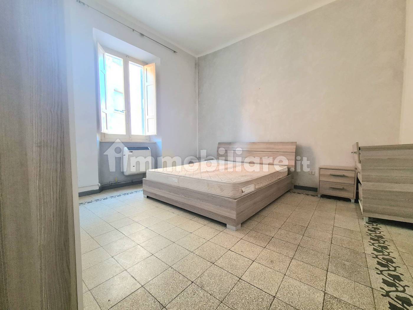 Bilocale via Scalette 35, Centro, Osimo