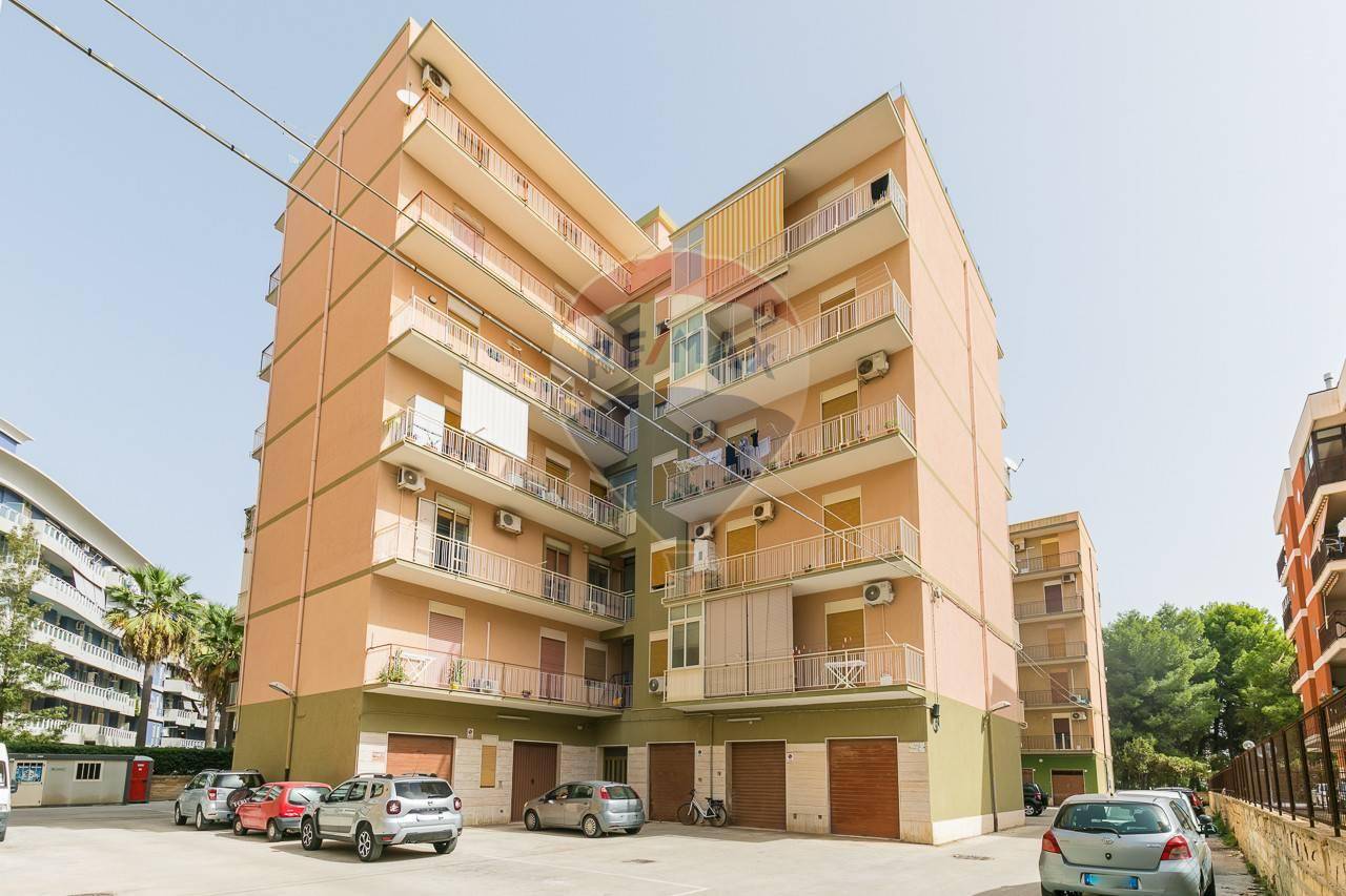 Quadrilocale viale Scala Greca 386, Santa Panagia - Teracati, Siracusa