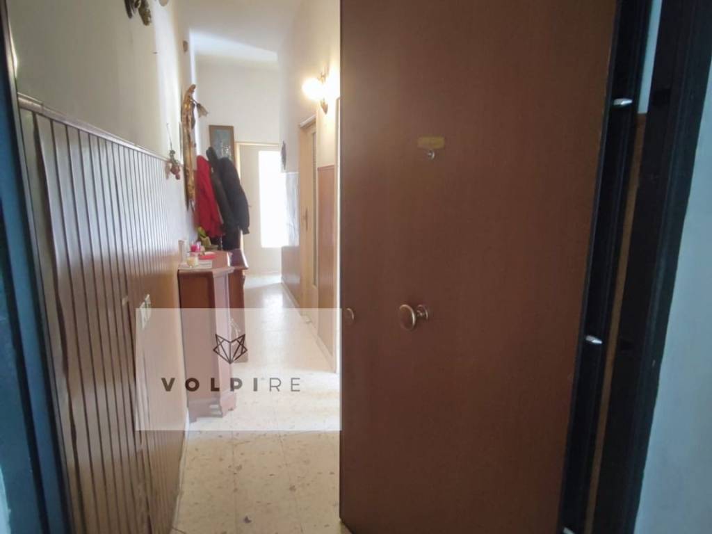 Vendita Appartamento Spoleto. Trilocale in via Angelo Amadio 10. Buono ...