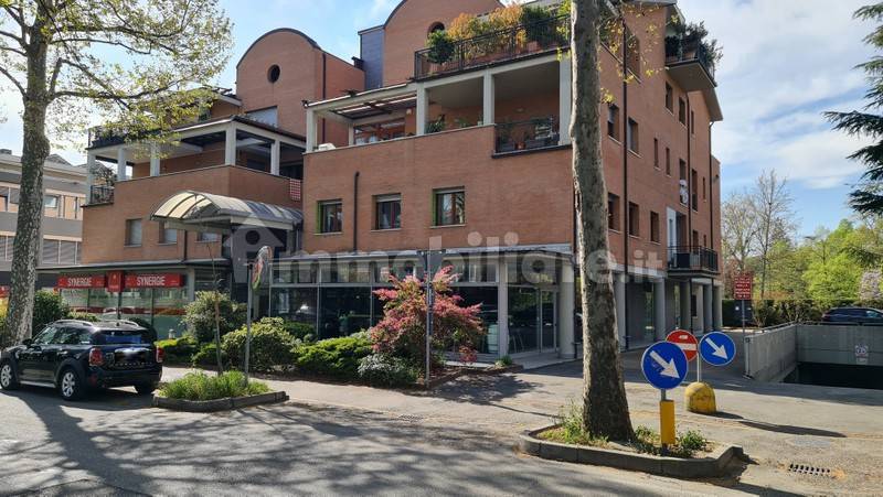 Locale commerciale in Vendita