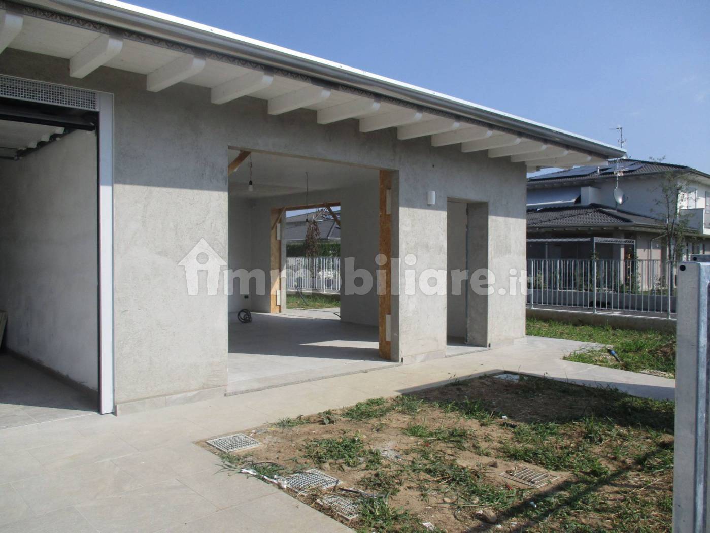 Villa bifamiliare via Luigi Einaudi, Caravaggio