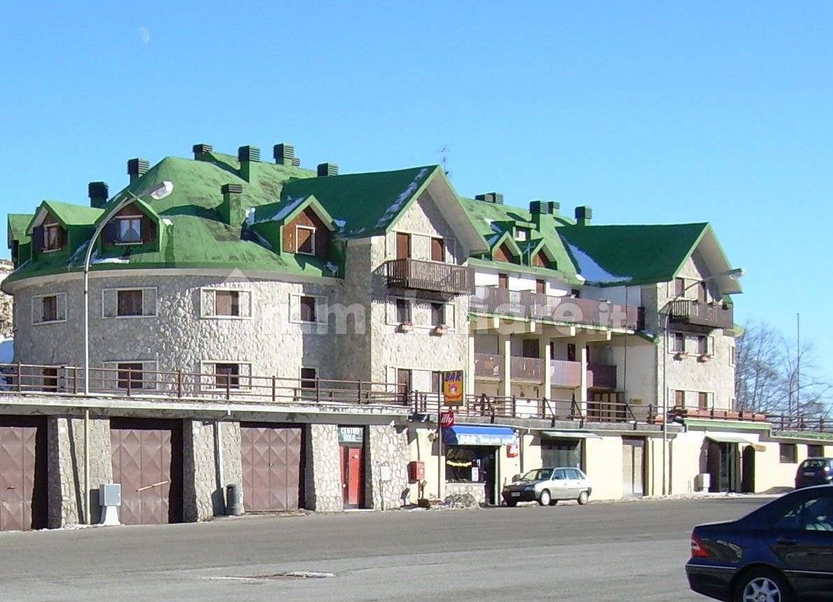 Trilocale piazzale Campoforogna 9, Rieti