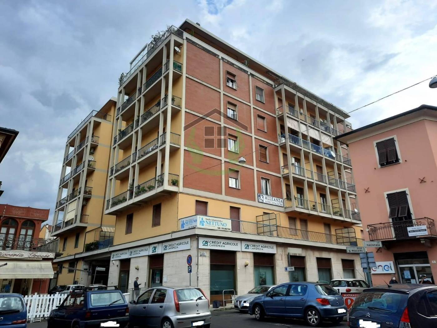 Appartamento piazza Mazzini, Centro, Aulla