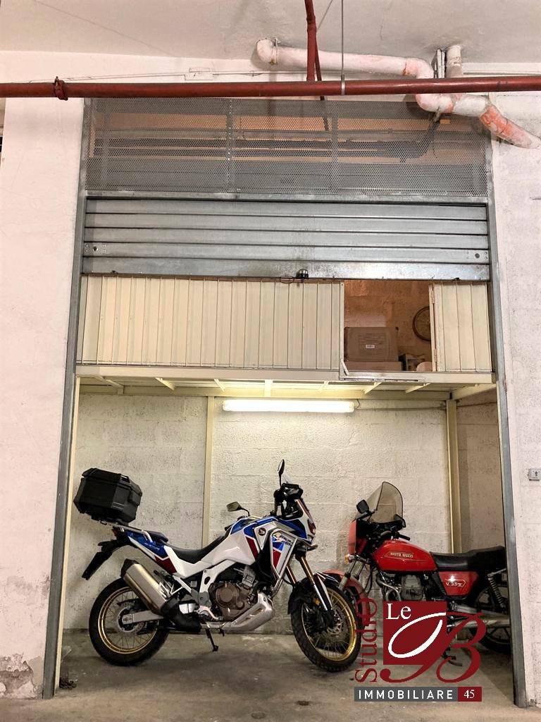 Posto auto - moto in Vendita