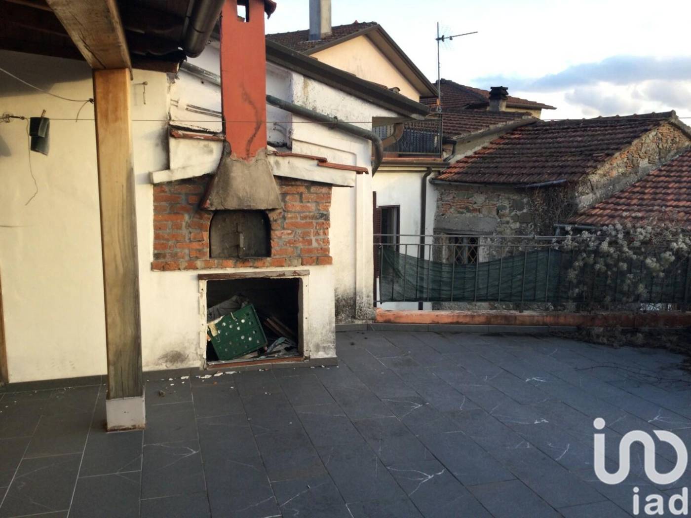 Appartamento buono stato, piano terra, Verpiana, Aulla