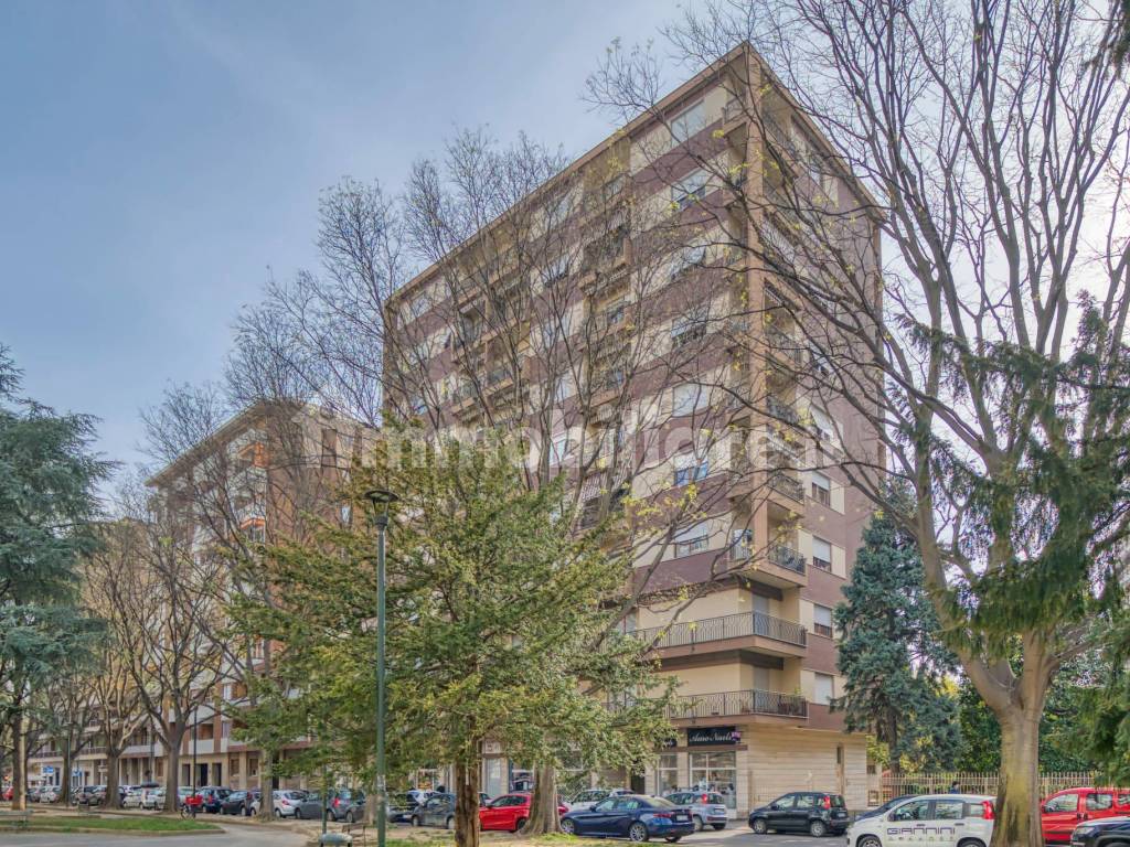 Vendita Appartamento Torino. Trilocale in corso Bernardino Telesio 34 ...