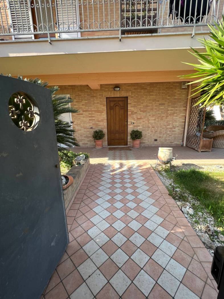 Appartamento via Olindo Guerrini, Paese Alto, Ponterotto, San Benedetto del Tronto