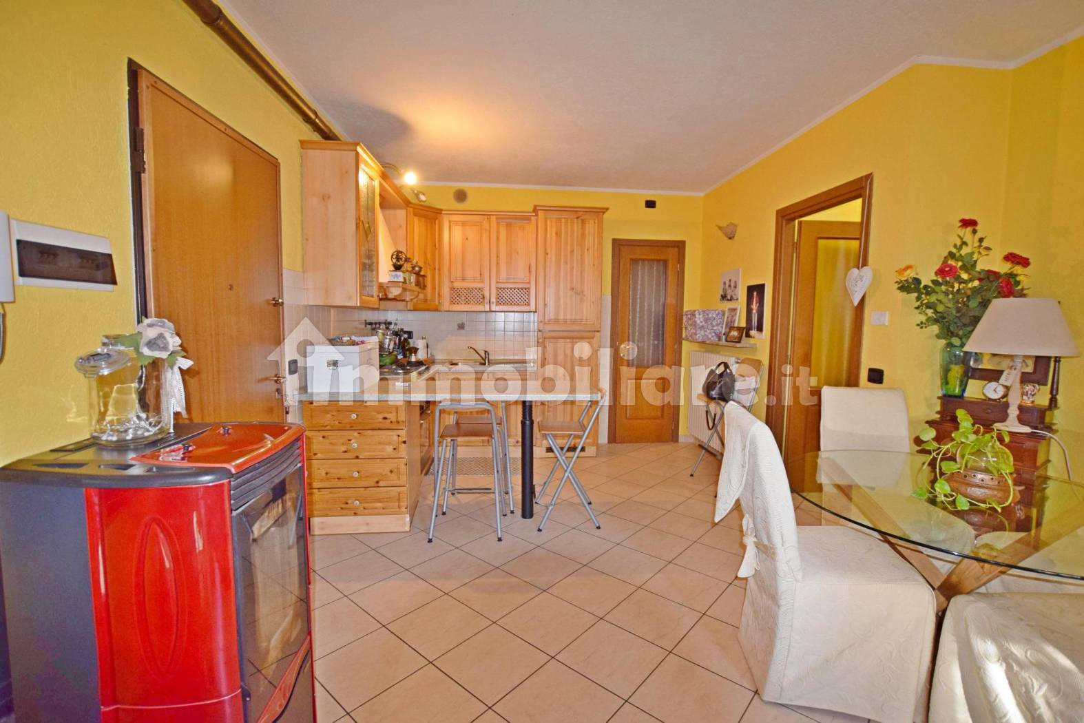 Trilocale via Fossano 8, Zona Industriale, Mondovì