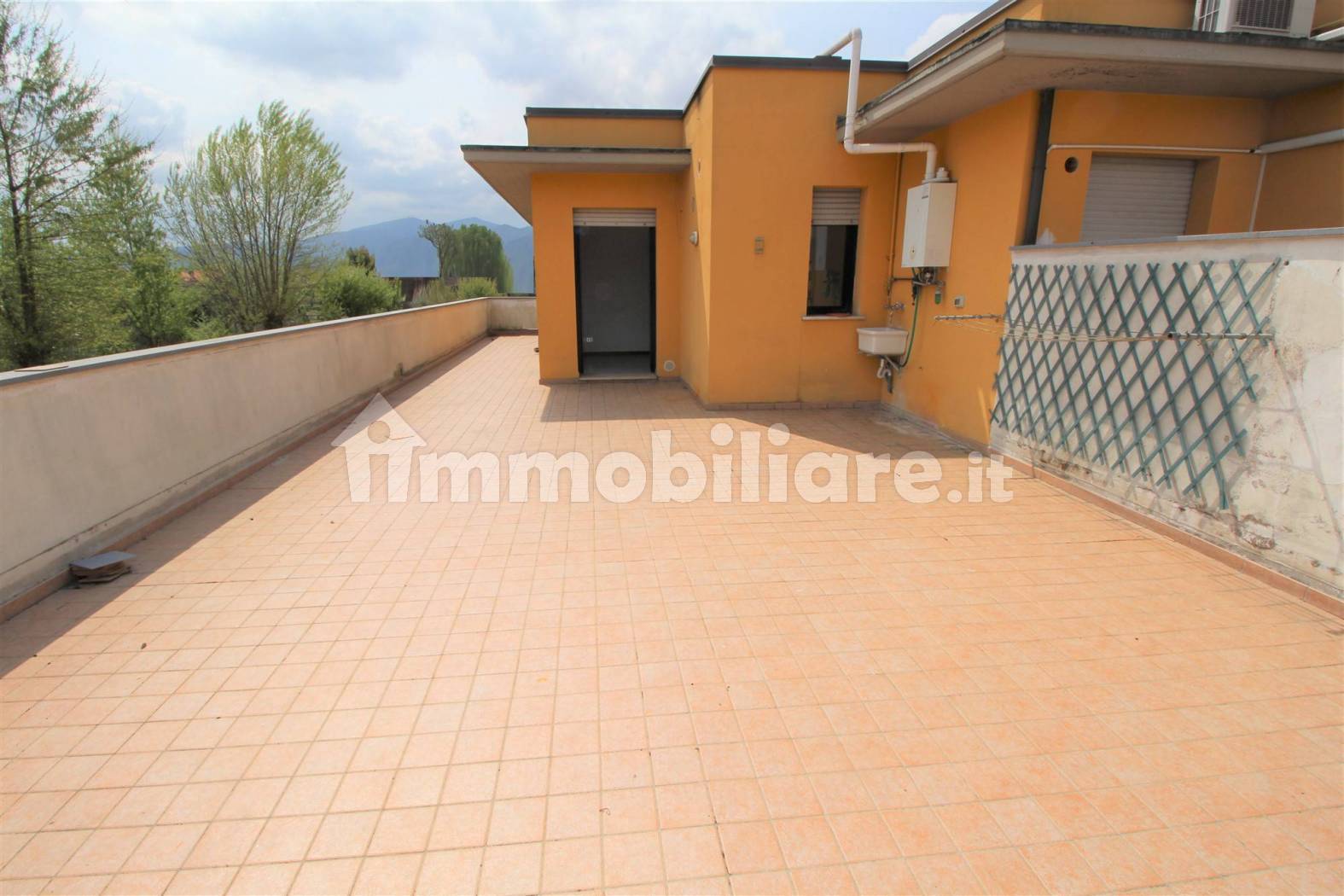 Quadrilocale via di Tiglio 1524, San Filippo, Lucca
