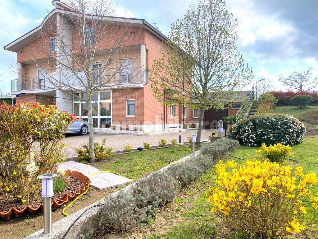 Villa bifamiliare Contrada Serrecchie, Ripalimosani