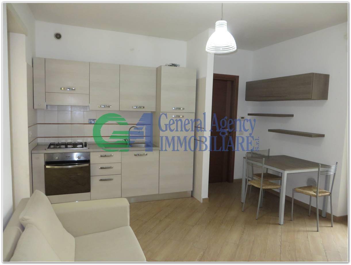 Bilocale via Luigi De Marchi, Castel di Leva, Roma