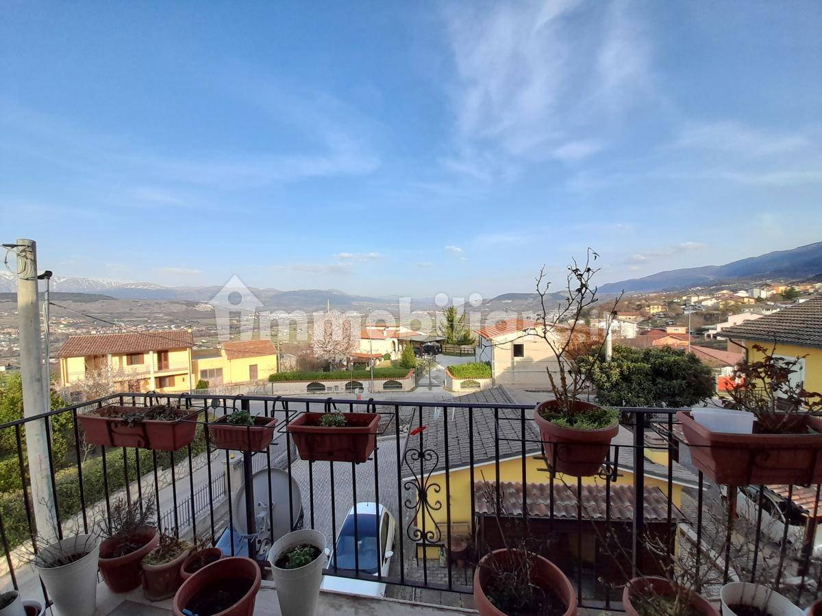 Trilocale via L'Aquila 16/a, Bellavista - Pianola, L'Aquila