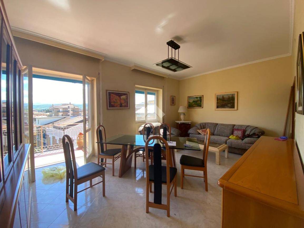 Quadrilocale via Carlo Cattaneo 22, Centro, Sora