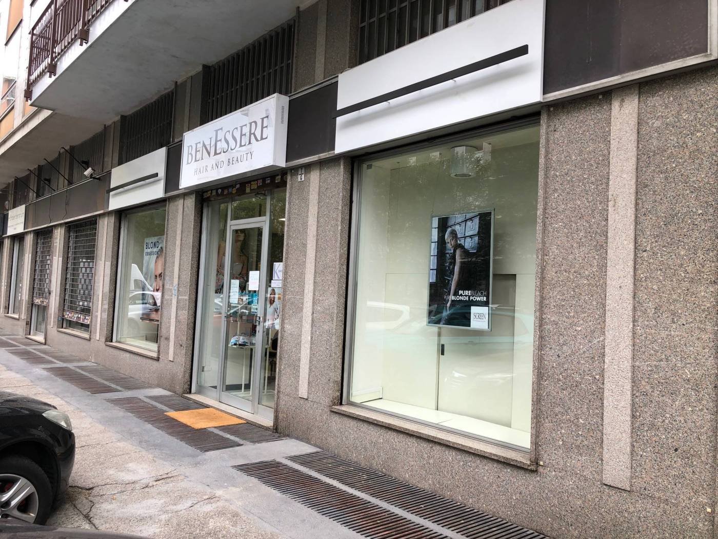 Locale commerciale in Vendita