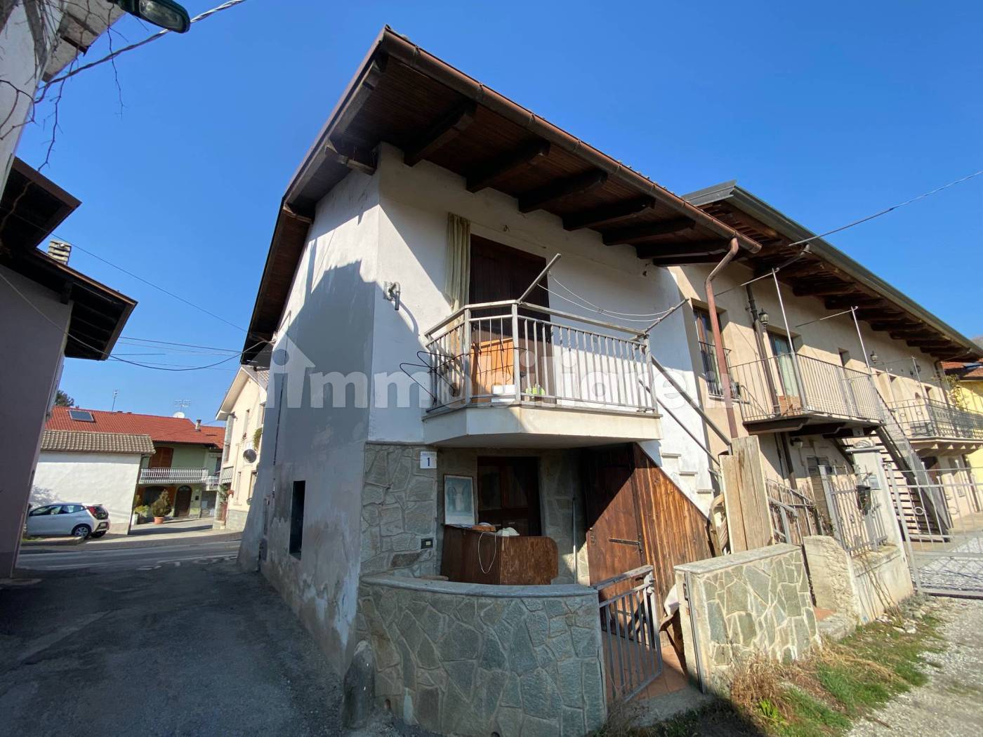 Bilocale via dei Giardini 1, Roata Rossi - Passatore, Cuneo