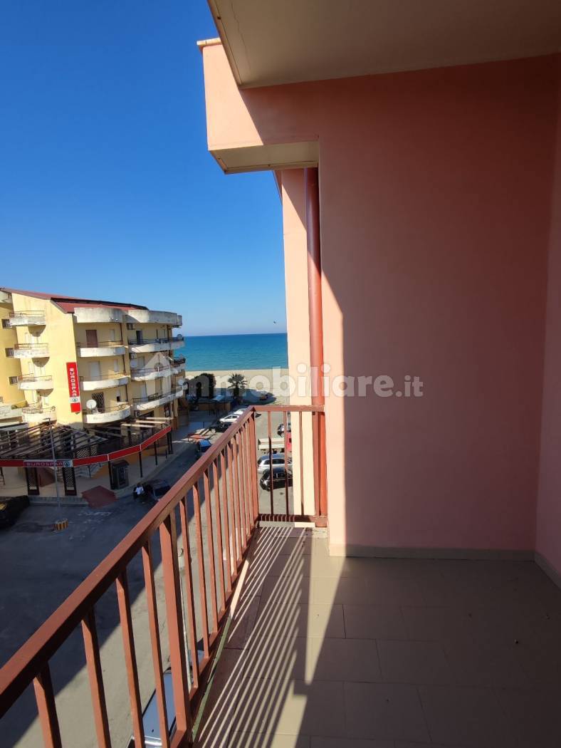 Bilocale via Agatarco, Tronca, Strongoli